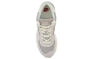 NEW BALANCE 574 Legacy Sneakers - Gray/white