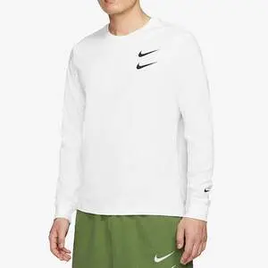 Nike Swoosh Long Sleeve Tee