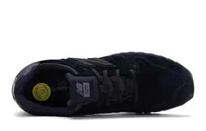 NEW BALANCE 520 Suede Low Top Sneakers - Black