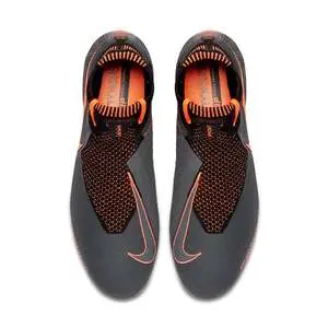 Nike Phantom Vision Elite Soccer Cleats