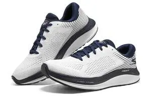 Sketchers Gorun Persistence Athletic Sneakers