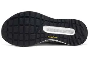 Sketchers Gorun Persistence Athletic Sneakers