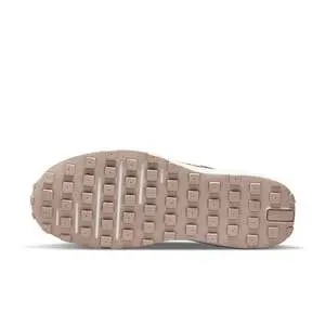 Nike Waffle One Se Leopard Print Sneakers - Pink
