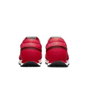 Nike Daybreak-type Sneakers