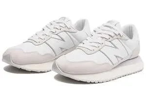 NEW BALANCE 237 Sneakers