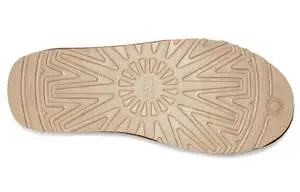 UGG Neumel Low Lace-up Casual Shoes