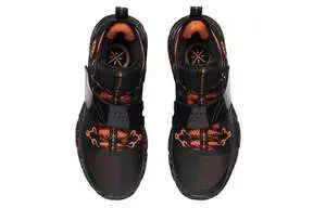 LI-NING Wade Block High-top Sneakers - Black/orange