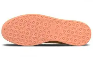 PUMA Naturel X Clyde Fshn 'glow In The Dark' Sneakers - Pink