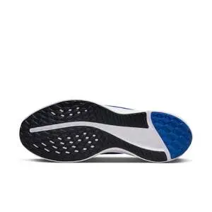Nike Quest 5 Low Top Sneakers - Blue/white