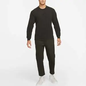 Nike Solid Color Small Logo Round Neck Long Sleeves Black T-shirt - Multi-color