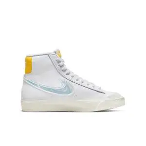 Nike Blazer Mid '77 High Top Sneakers - White