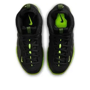 Nike Foamposite One Sneakers