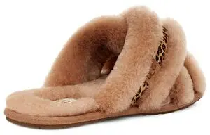 UGG Crossed Strap Slides - Chestnut