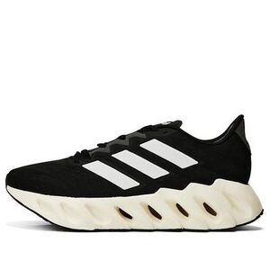 Adidas Switch Fwd Sneakers - Cblack/ftwwht/grefiv
