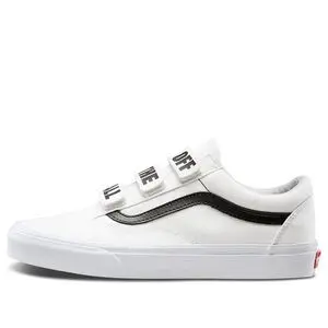 VANS Old Skool V "off The Wall" Sneakers - Black/white