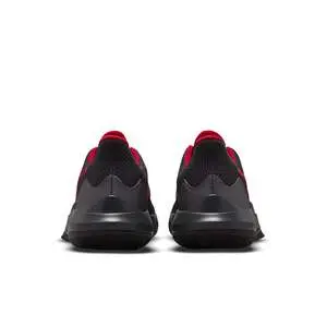 Nike Precision 5 Low Top Sneakers - Black/red