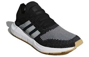 Adidas Swift Run Primeknit 'core White