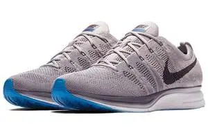 Nike Flyknit Trainer - Grey