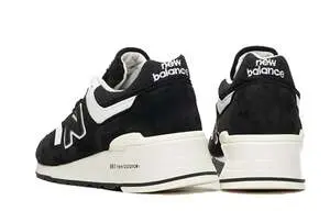 NEW BALANCE 997 Made In Usa Sneakers - Black