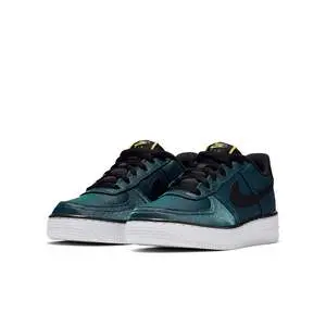 Nike Force 1 Lv8 Shift Sneakers