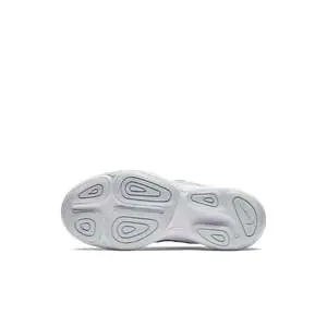 Nike Revolution 4 Sneakers