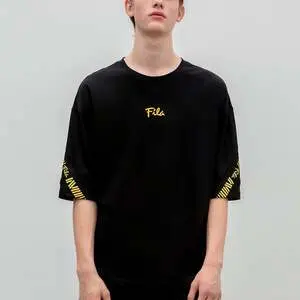 FILA Loose Short Sleeve Graphic T-shirt