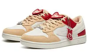 FILA FUSION Low Top Sneakers