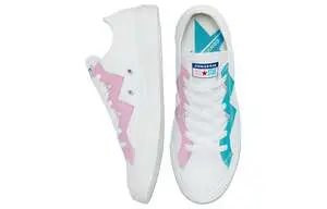CONVERSE Chuck Taylor All Star Low Top Sneakers