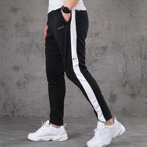 Nike Swoosh Sweatpants