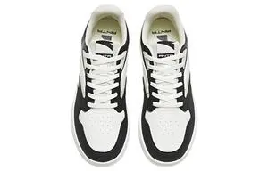 ANTA Street Naughty Low-top Sneakers