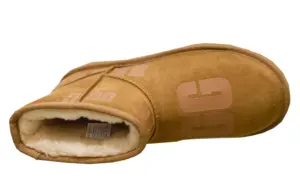 UGG Classic Mini Scatter Graphic Boots - Chestnut