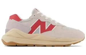 NEW BALANCE 57/40 Sneakers - Beige/red