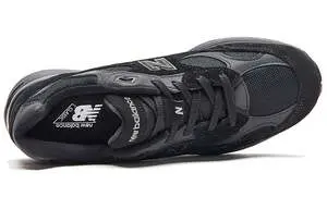 NEW BALANCE 992 Series Sneakers - Black