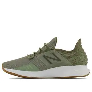 NEW BALANCE Fresh Foam Roav Sneakers - Green