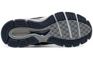 NEW BALANCE 990v4 Made In Usa Sneakers - Navy