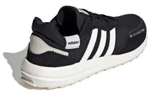 Adidas Retrorun Core Sneakers