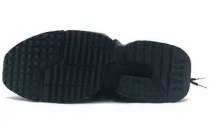LI-NING Titan X 2019 New York Fashion Week "triple" Sneakers - Black