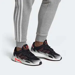Adidas Tresc Run Sneakers - Black
