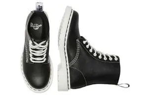 Dr. Martens 1460 Pascal Virginia Boots - Black/white
