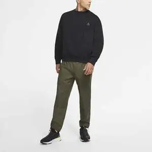 Nike Fleece Pullover - Black