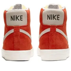 Nike Blazer Mid '77 Suede Sneakers - Red