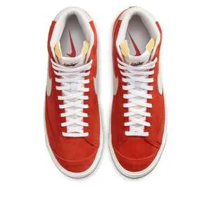 Nike Blazer Mid '77 Suede Sneakers - Red