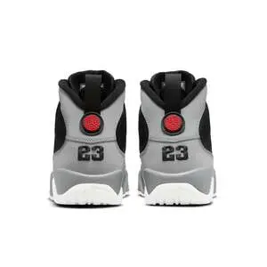 JORDAN Retro "particle Grey" Sneakers