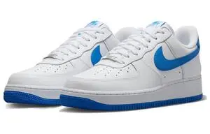 Nike Force 1 Flyease Sneakers