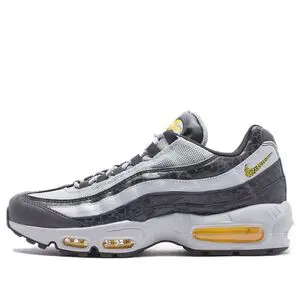 Nike Max 95 Se Reflective Sneakers - Yellow