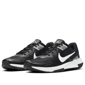 Nike Varsity Complete Tr 3 4e Wide Sneakers