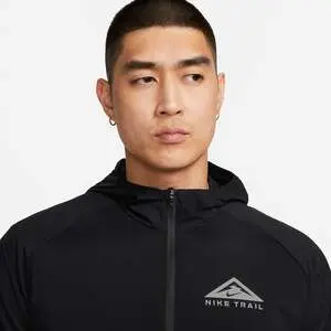 Nike Trail Aireez Lightweight Running Jacket - Black