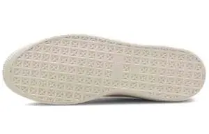 PUMA Suede Trim Dlx Low Top Sneakers - Grey