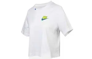 Nike Graphic Cropped T-shirt