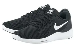 Nike Lunar Apparent Low Top Sneakers